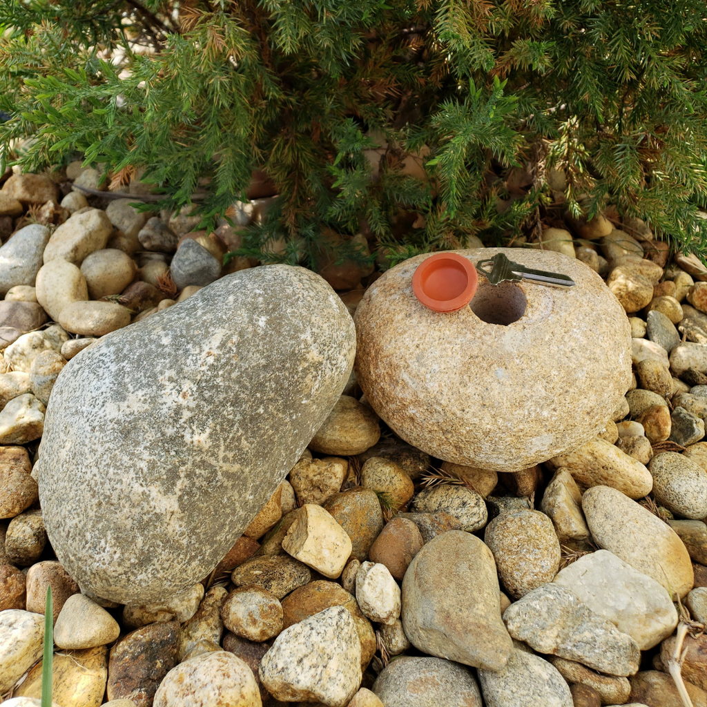 Key Hiding Stone - Funky Rock Designs